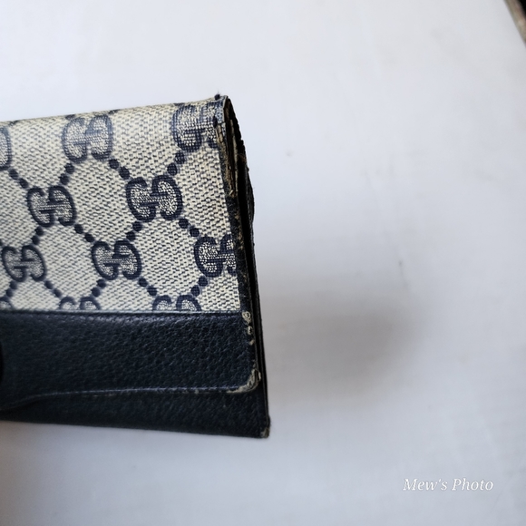 Gucci | Bags | Authentic Vintage Guccu Long Dary Navy Wallet With Coa ...